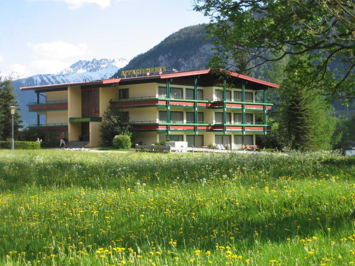 100 M² Ferienwohnung ∙ 2 Schlafzimmer ∙ 9 Gäste - Pertisau