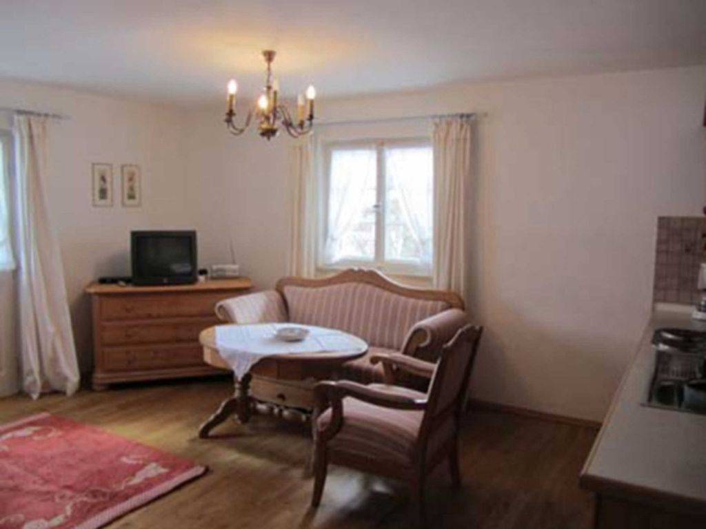 46 M² Ferienwohnung ∙ 1 Schlafzimmer ∙ 2 Gäste - Bad Wiessee