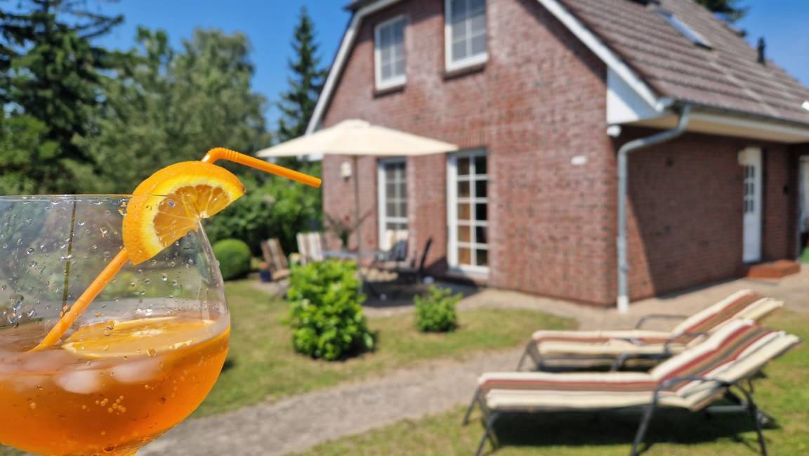 110 M² Ferienhaus ∙ 3 Schlafzimmer ∙ 8 Gäste - Lassan