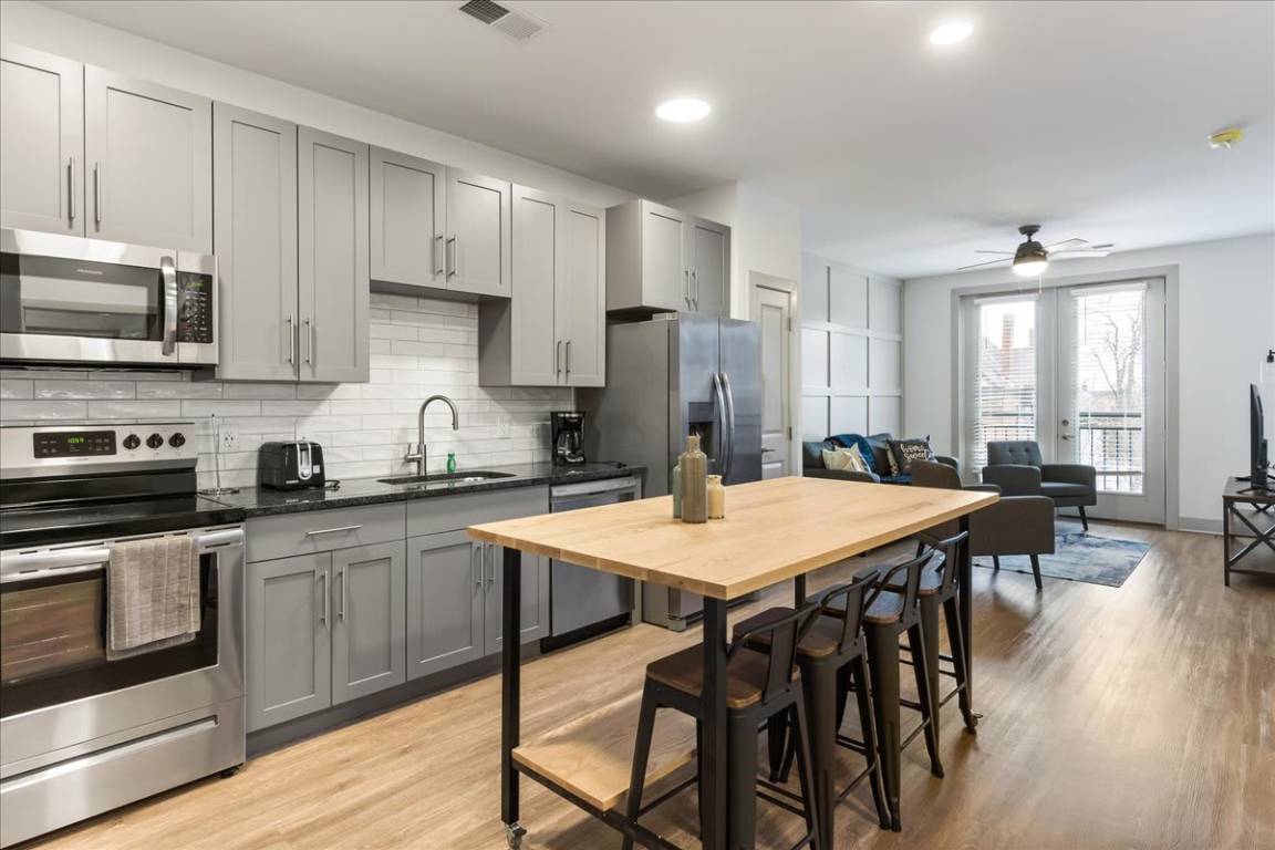 74 M² Apartment ∙ 1 Bedroom ∙ 2 Guests - Cincinnati, OH
