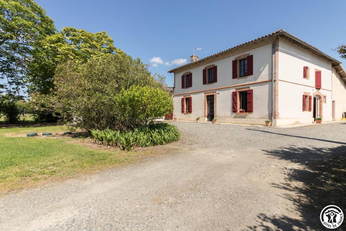 115 M² Gîte ∙ 2 Chambres ∙ 5 Personnes - Haute-Garonne