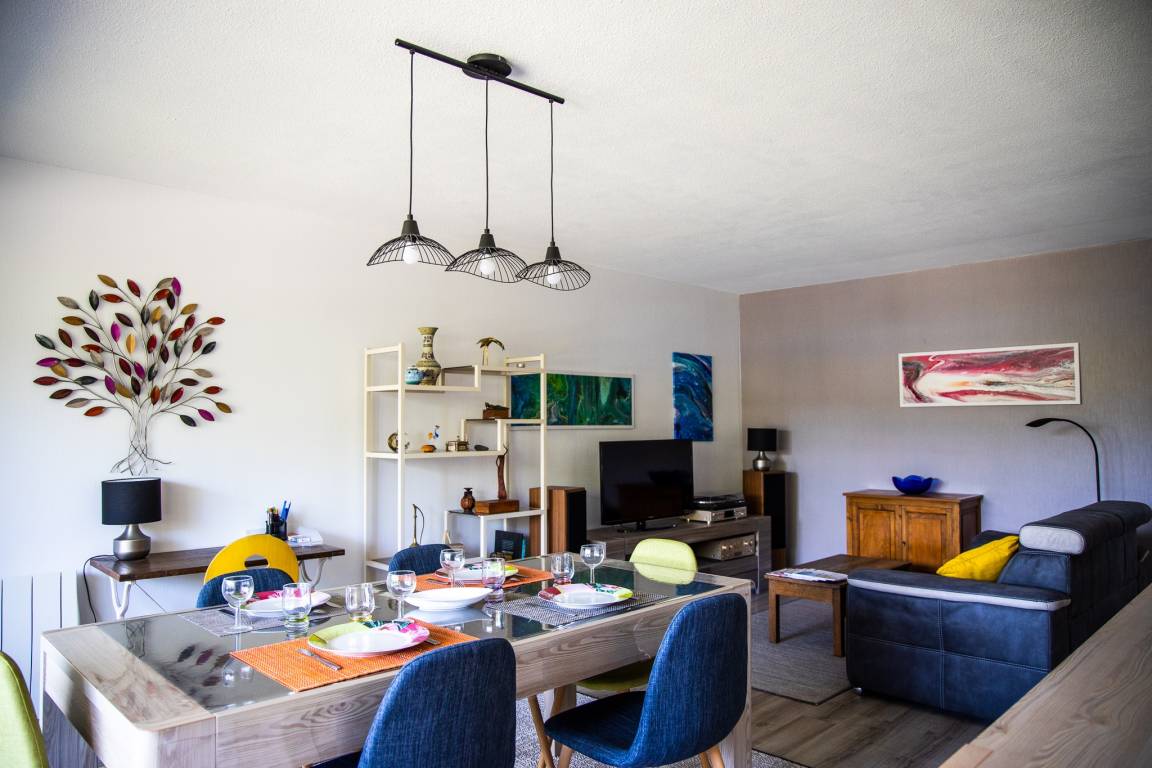 64 M² Apartment ∙ 2 Bedrooms ∙ 4 Guests - Vannes