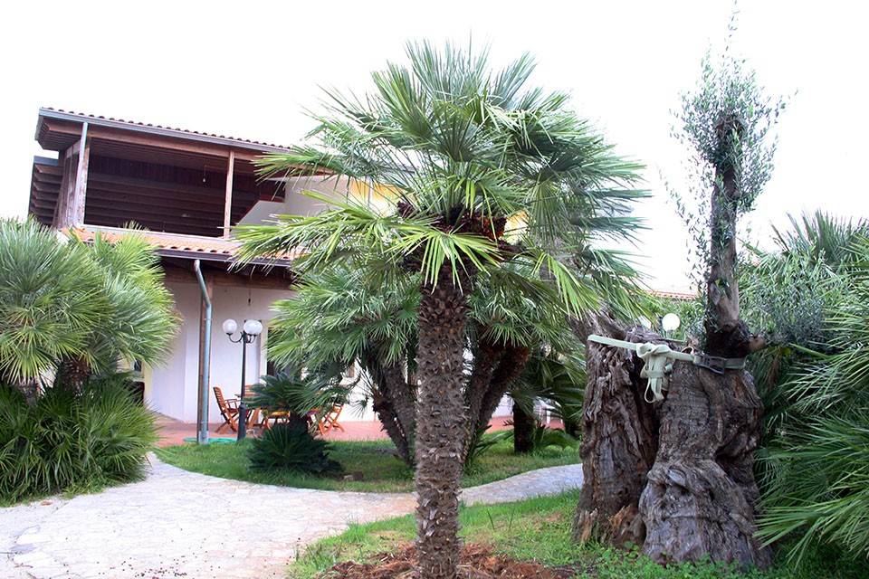 130 M² Villa ∙ 4 Bedrooms ∙ 13 Guests - Torre Lapillo