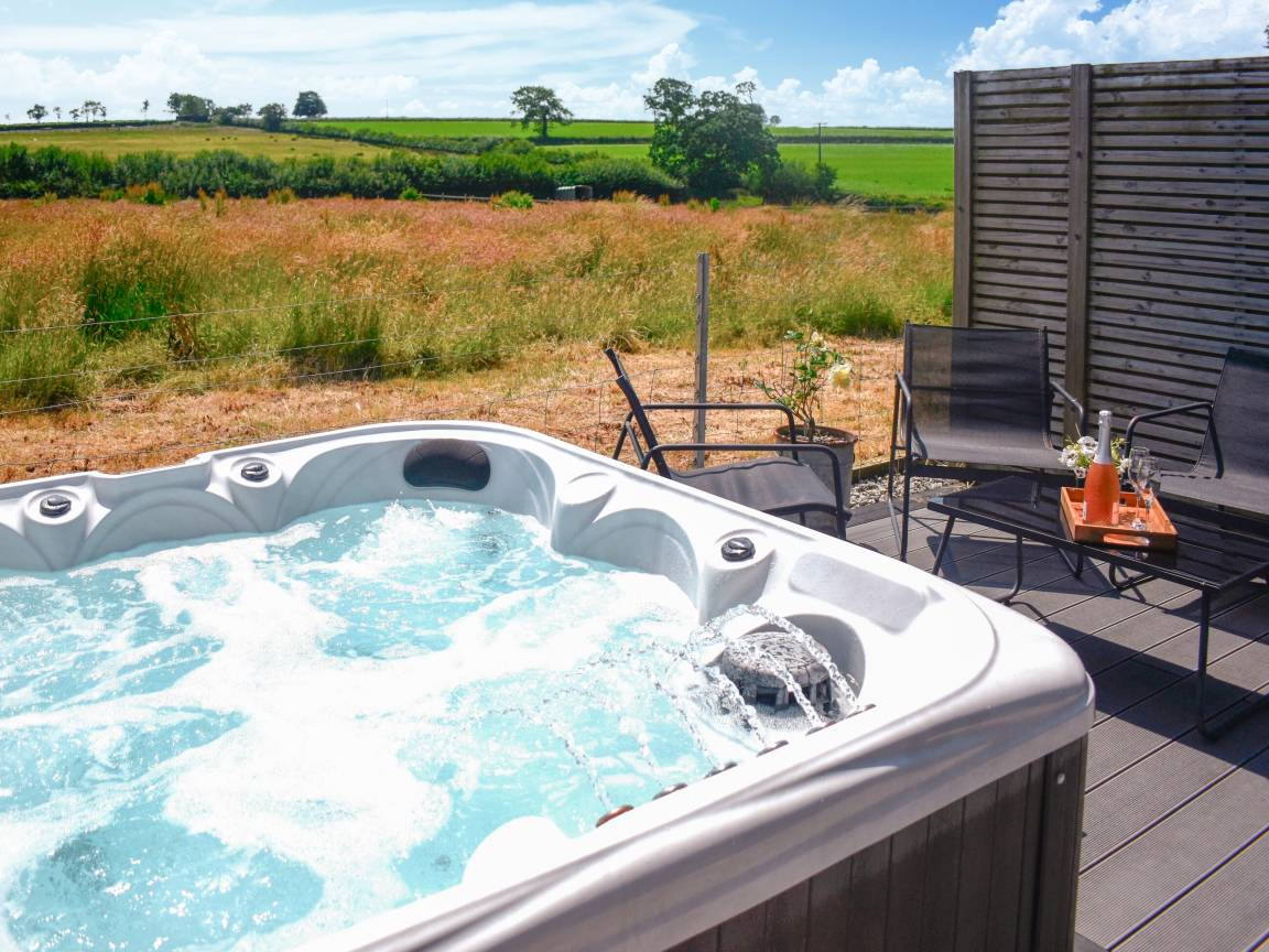 Cottage ∙ 1 Bedroom ∙ 2 Guests - North Devon District