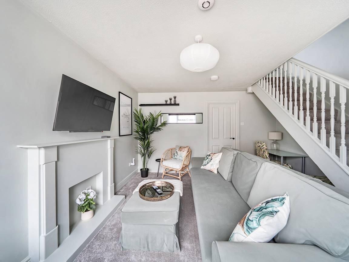 74 M² Talo ∙ 3 Makuuhuonetta ∙ 6 Vierasta - Oxford