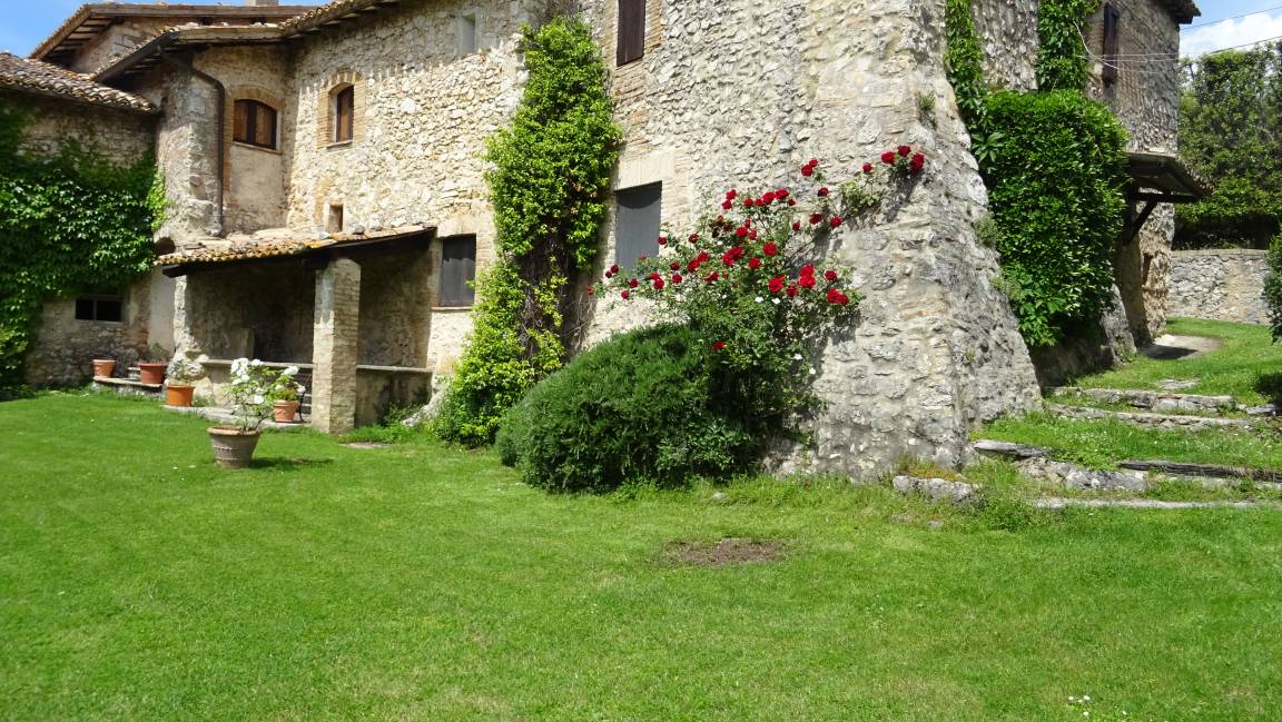 Apartment ∙ 2 Bedrooms ∙ 4 Guests - Spoleto