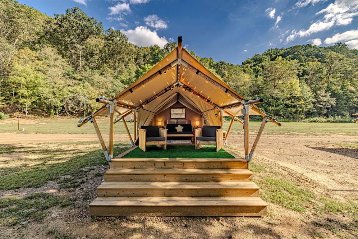 Camping ∙ 1 Bedroom ∙ 2 Guests - Douglas Lake, TN