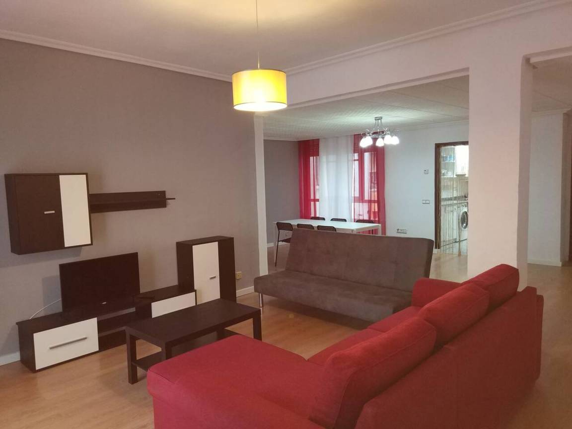 120 M² Apartamento ∙ 3 Habitaciones ∙ 8 Huéspedes - Laguardia