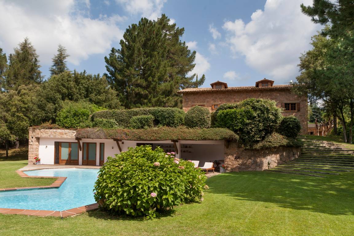 650 M² House ∙ 7 Bedrooms ∙ 14 Guests - Vic