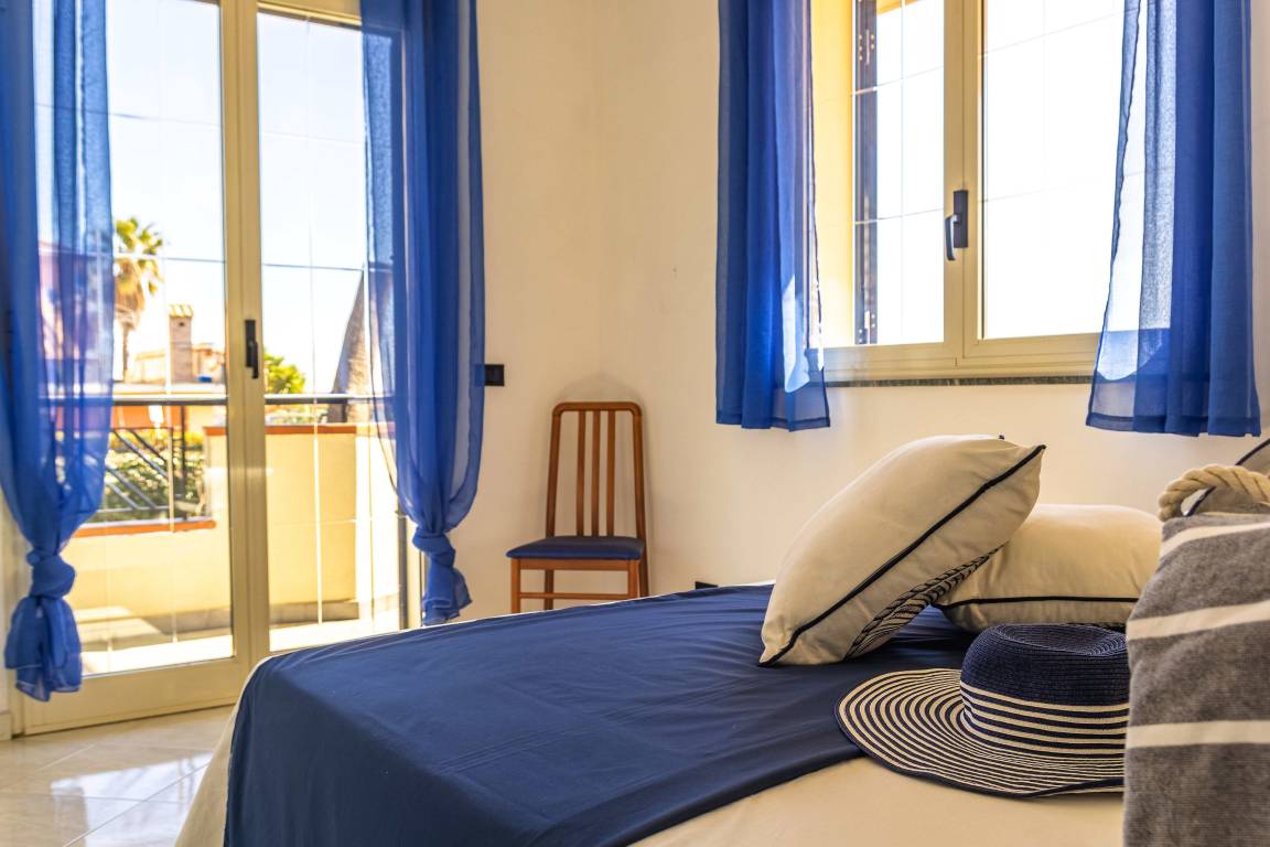 180 M² Apartamento ∙ 3 Habitaciones ∙ 9 Huéspedes - Mascali