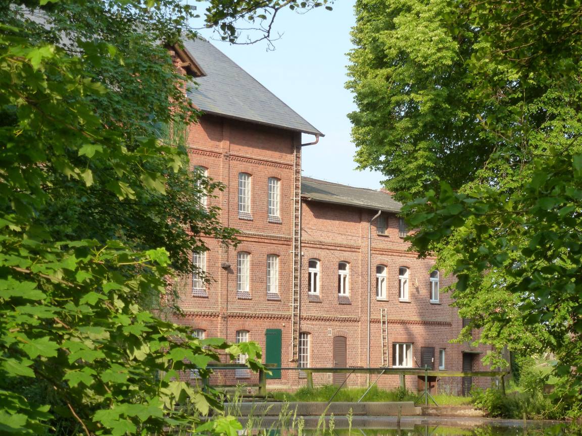 70 M² Ferienwohnung ∙ 2 Schlafzimmer ∙ 4 Gäste - Kirchlinteln