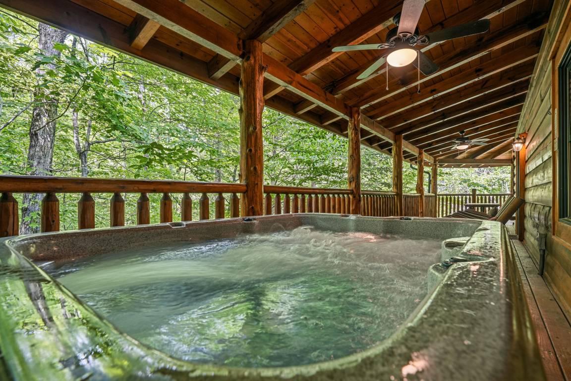 312 M² House ∙ 4 Bedrooms ∙ 12 Guests - Wears Valley, TN