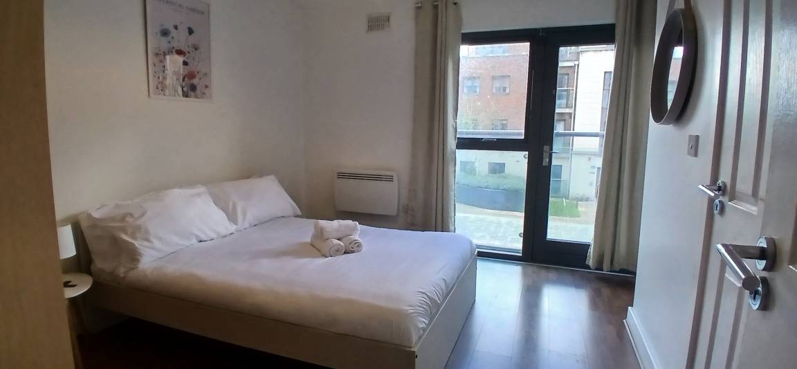 65 M² Appartamento ∙ 2 Camere Da Letto ∙ 4 Ospiti - South Dublin