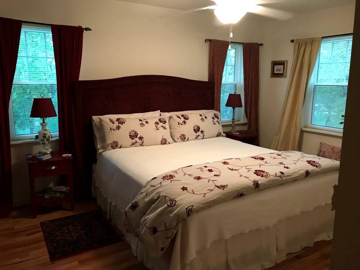 Lodge ∙ 1 Bedroom ∙ 2 Guests - Wisconsin