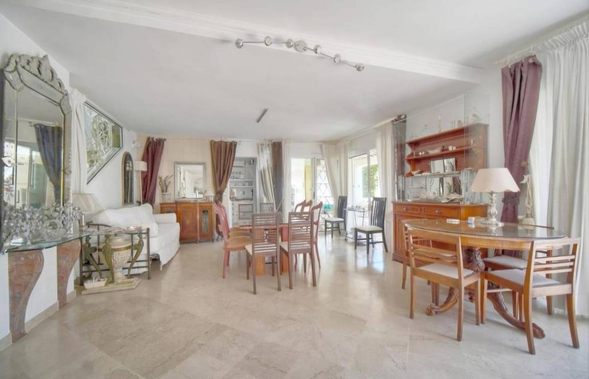 220 M² Villa ∙ 4 Chambres ∙ 14 Personnes - Cannes