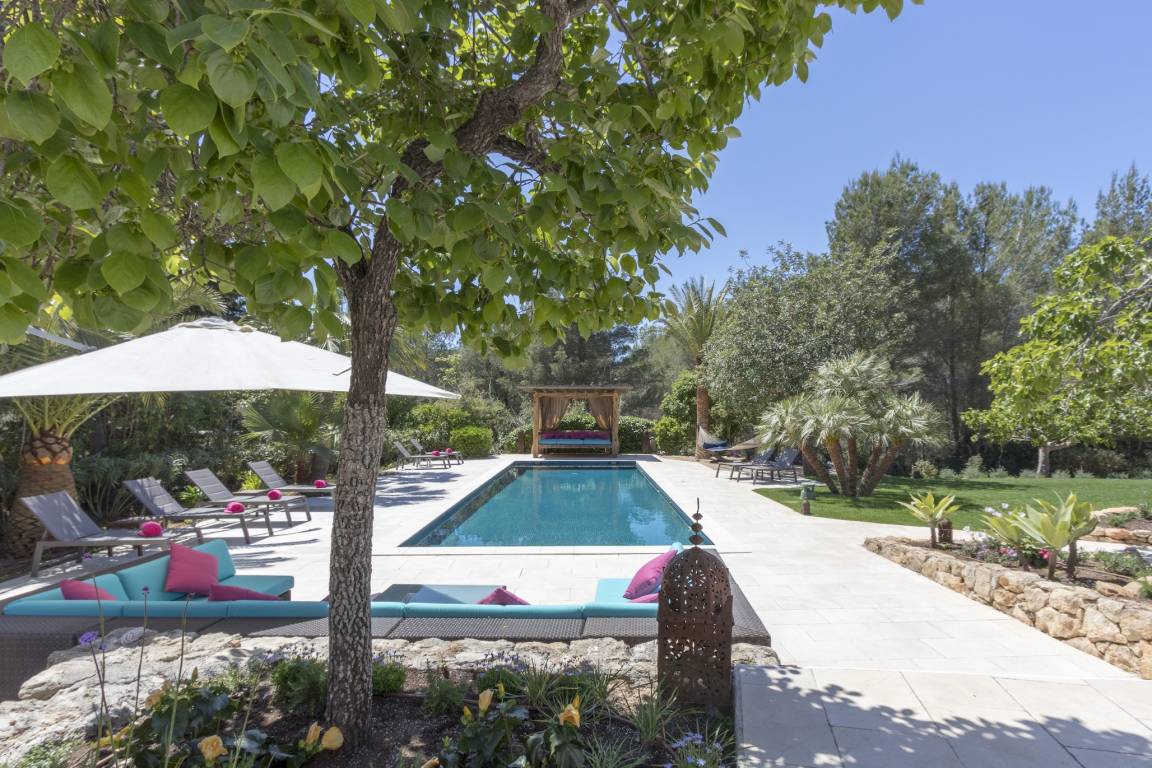 Villa ∙ 4 Bedrooms ∙ 8 Guests - Ibiza