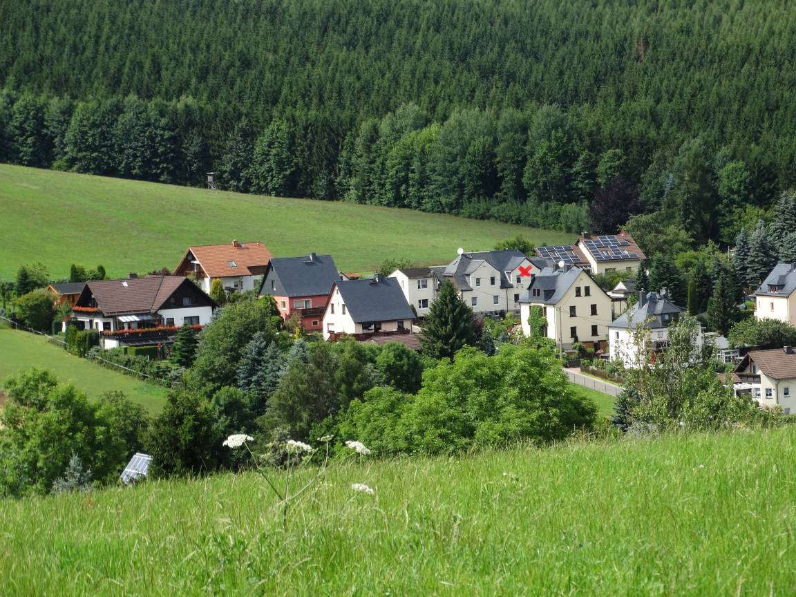 60 M² Apartment ∙ 2 Bedrooms ∙ 5 Guests - Stollberg