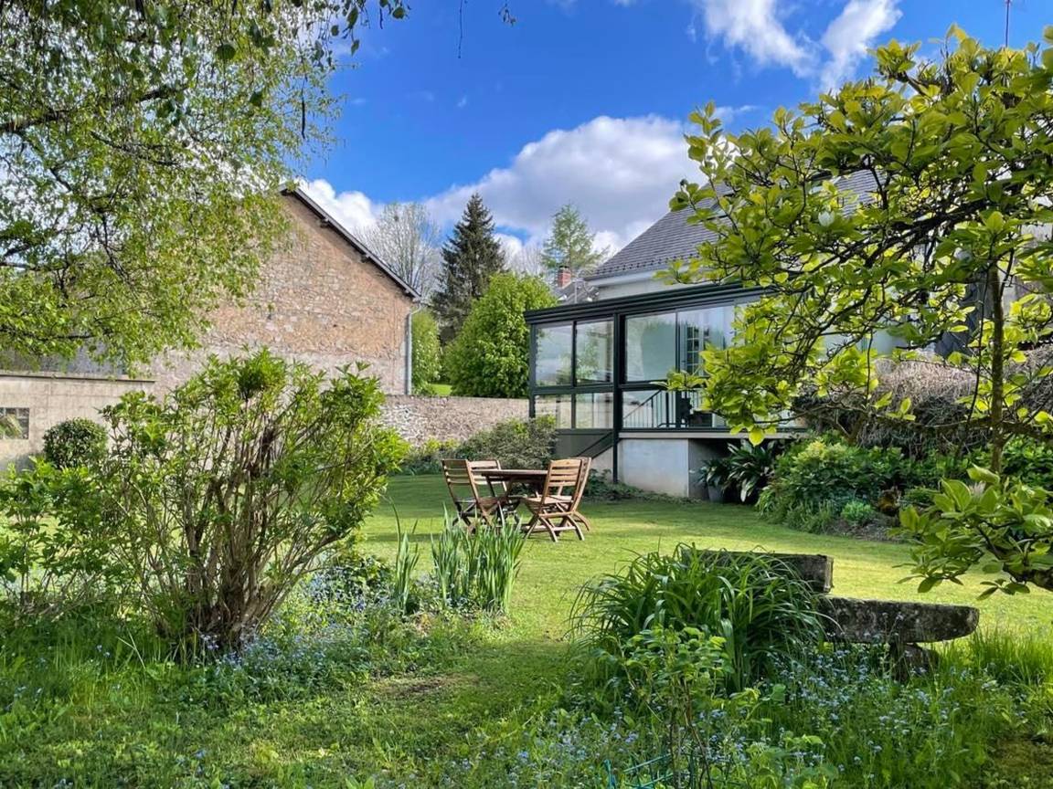 70 M² Cottage ∙ 2 Chambres ∙ 4 Personnes - Lac de Pannecière