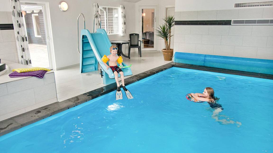 292 M² Maison De Vacances ∙ 9 Chambres ∙ 24 Personnes - Blåvand