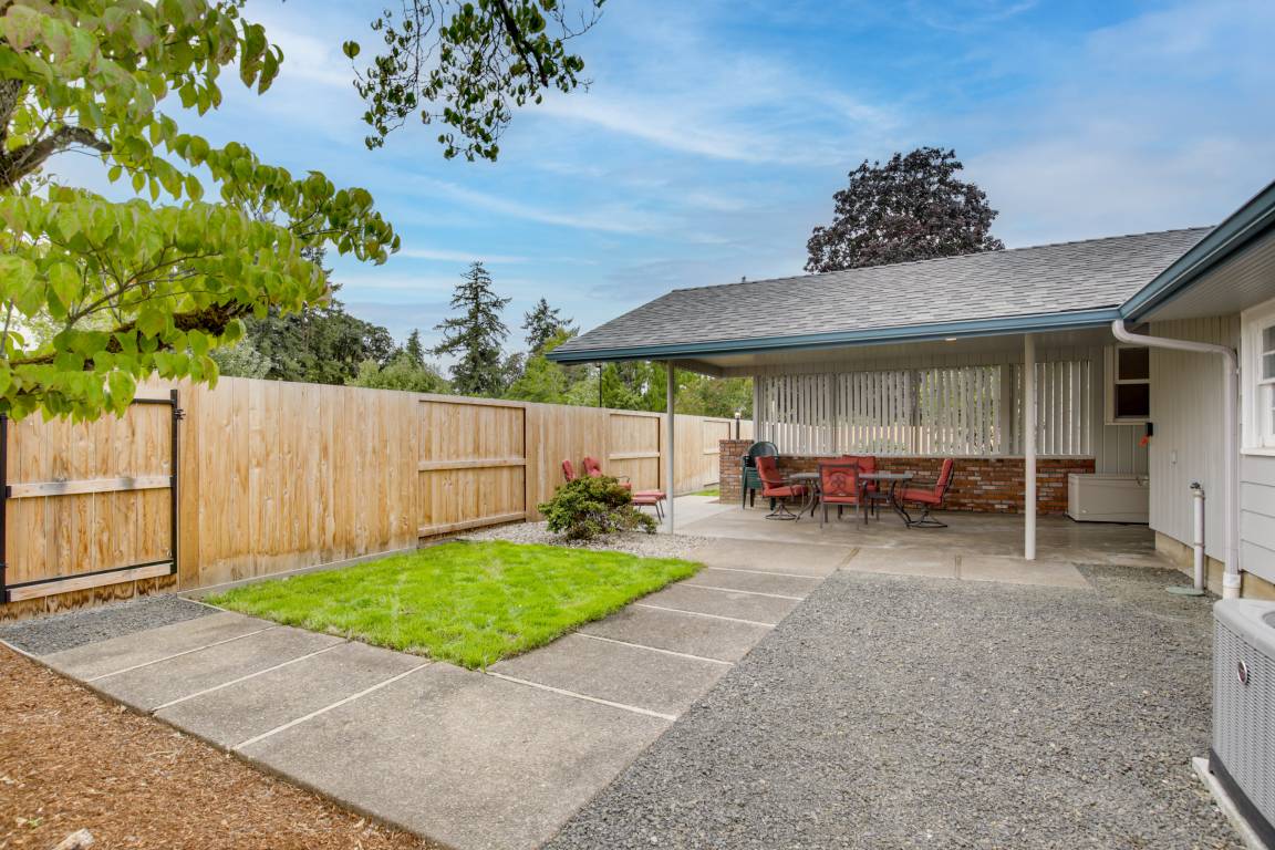 157 M² House ∙ 3 Bedrooms ∙ 6 Guests - Albany, OR