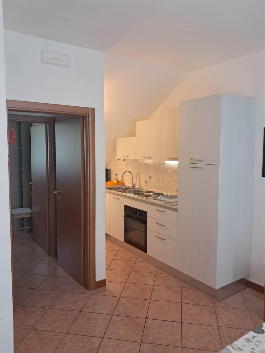 37 M² Ferienwohnung ∙ 1 Schlafzimmer ∙ 4 Gäste - Nago-Torbole
