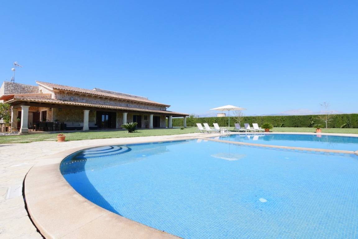 250 M² Casa De Campo ∙ 4 Habitaciones ∙ 8 Huéspedes - Mallorca