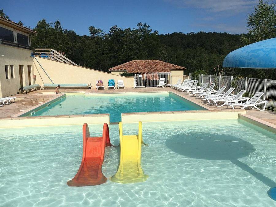 21 M² Asuntovaunu ∙ 2 Makuuhuonetta ∙ 4 Vierasta - Rocamadour