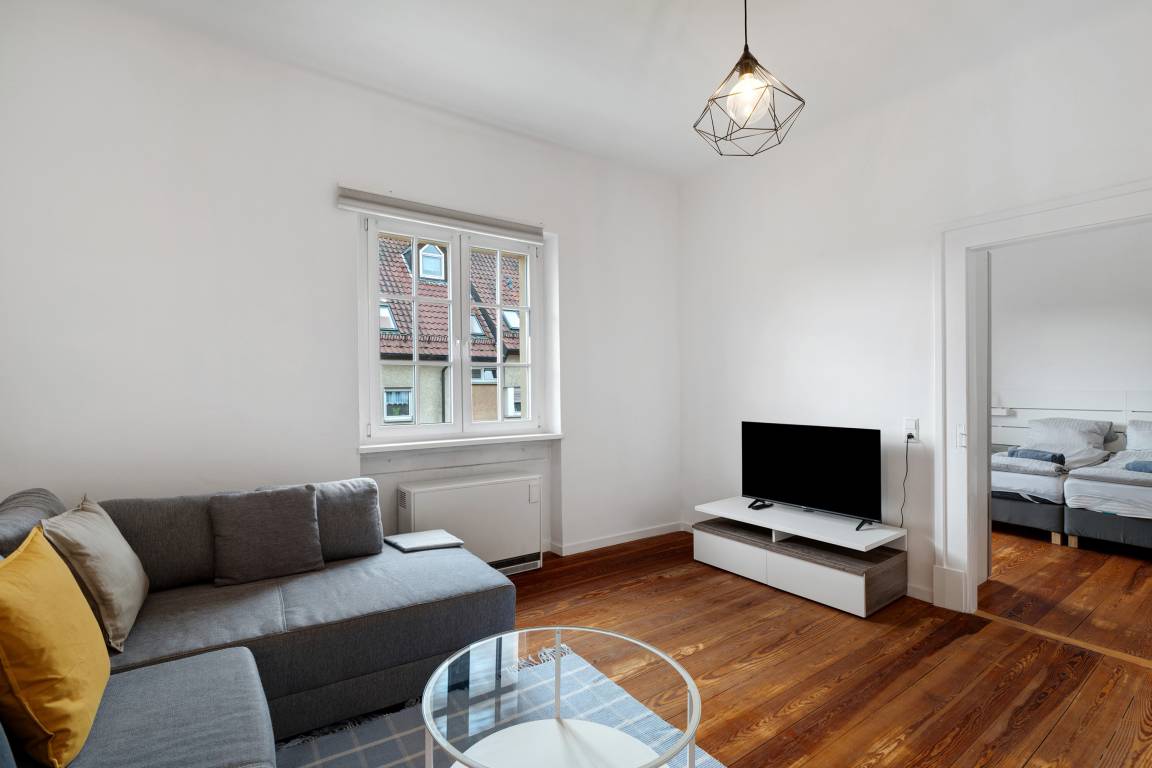 77 M² Ferienwohnung ∙ 2 Schlafzimmer ∙ 5 Gäste - Pforzheim