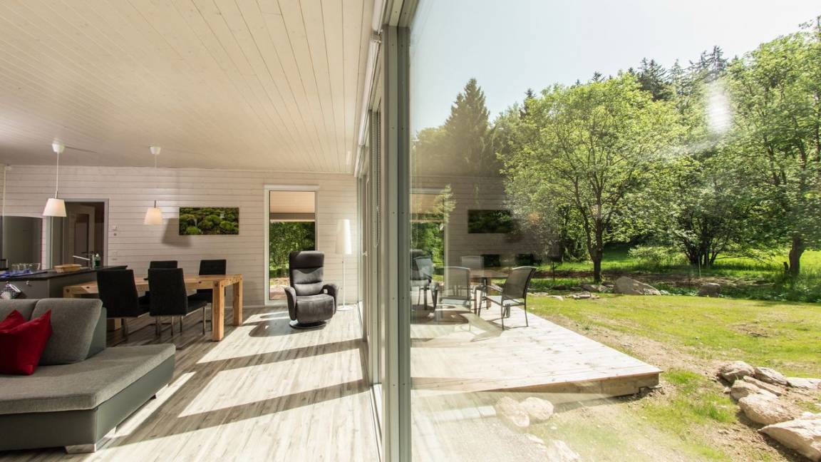 61 M² Ferienhaus ∙ 2 Schlafzimmer ∙ 4 Gäste - Bad Liebenstein