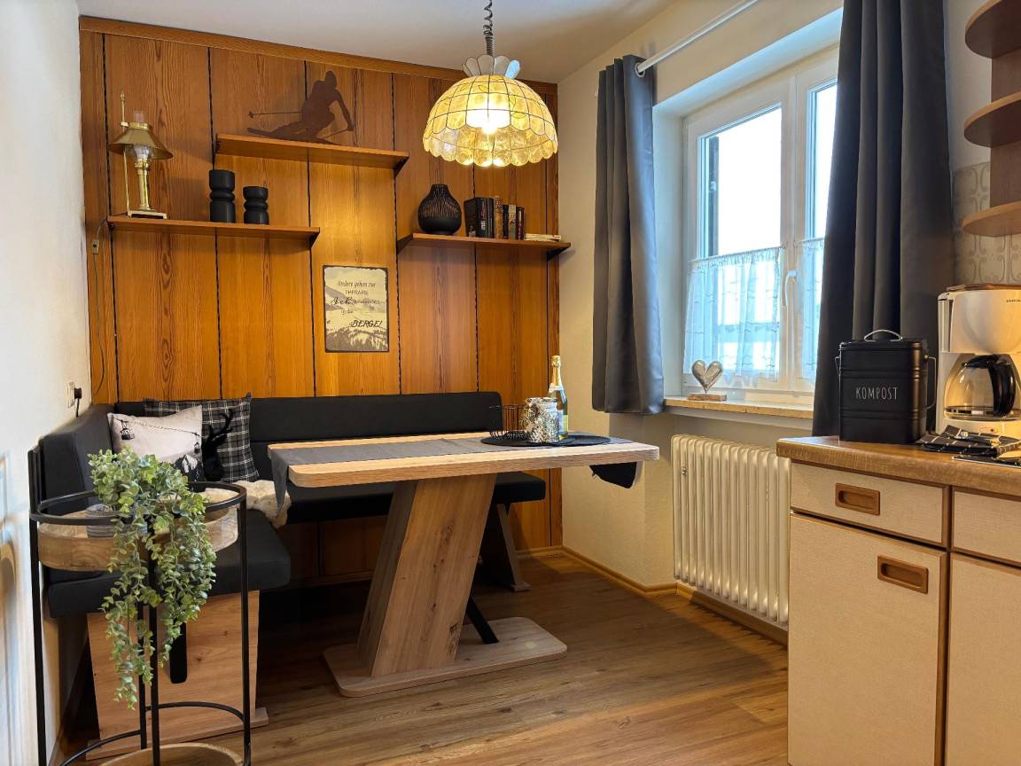 40 M² Ferienwohnung ∙ 2 Gäste - Mittenwald