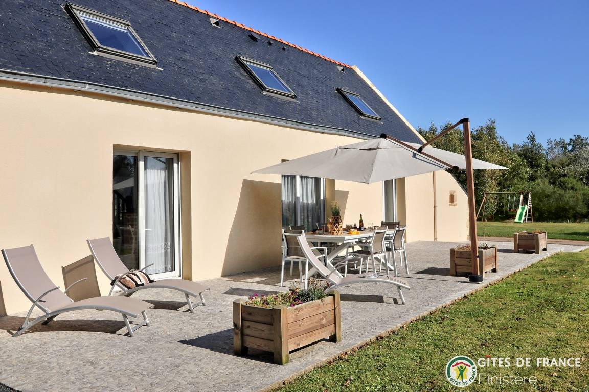 115 M² Gîte ∙ 3 Chambres ∙ 6 Personnes - Plozévet