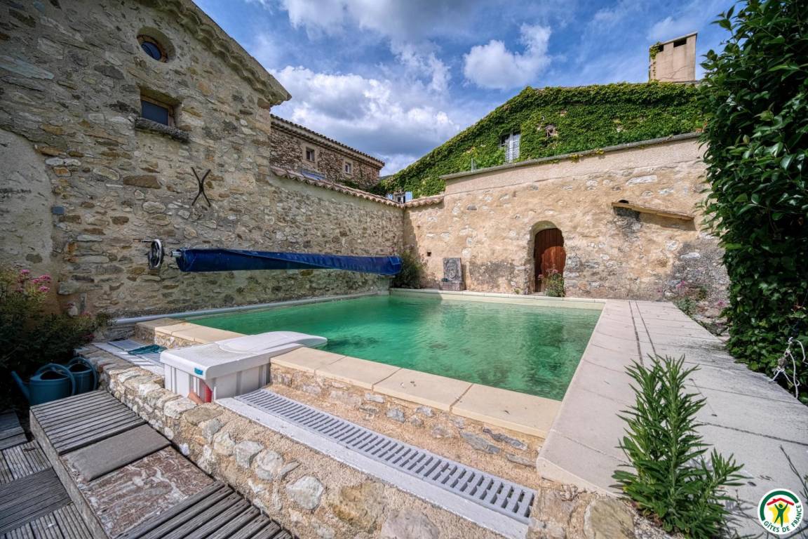 150 M² Gîte ∙ 5 Schlafzimmer ∙ 10 Gäste - Nyons