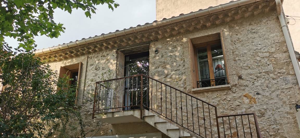 75 M² Appartement ∙ 2 Slaapkamers ∙ 3 Gasten - Pézenas