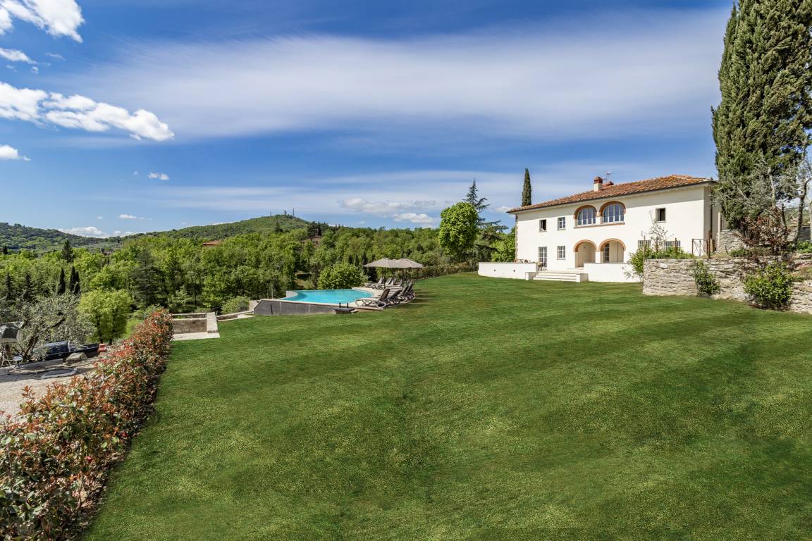 405 M² Villa ∙ 5 Schlafzimmer ∙ 10 Gäste - Arezzo