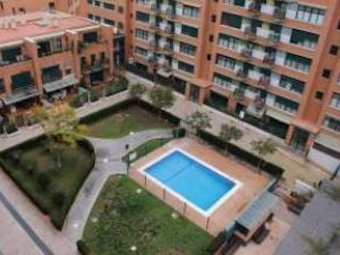 90 M² Private Room ∙ 1 Bedroom ∙ 1 Guest - Valencia
