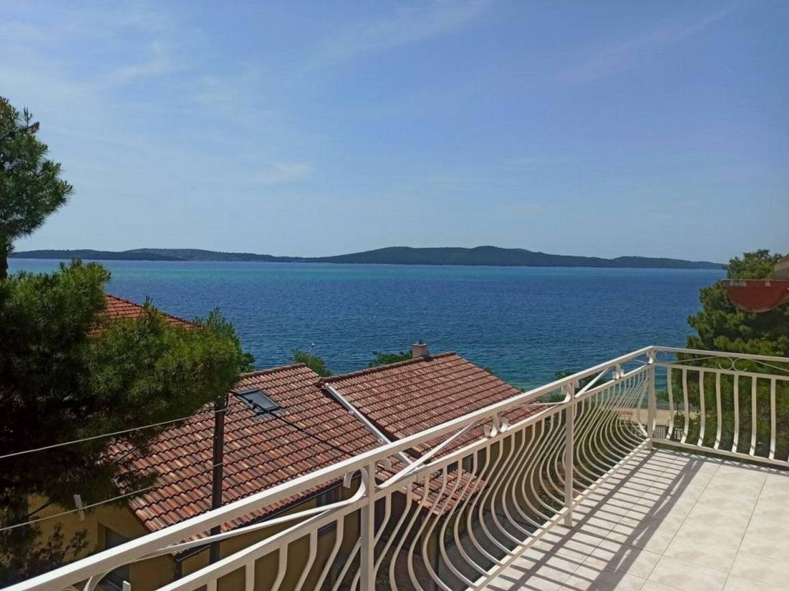 50 M² Apartment ∙ 2 Bedrooms ∙ 4 Guests - Šibenik