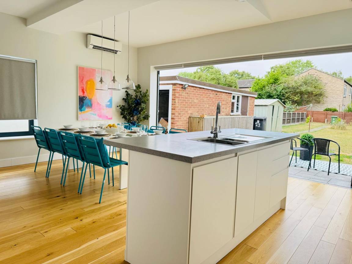 167 M² House ∙ 4 Bedrooms ∙ 8 Guests - Cambrige (UK)