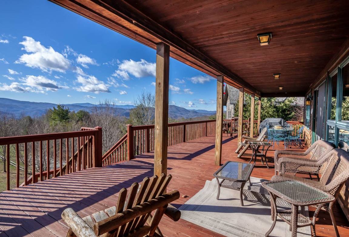 257 M² Cabin ∙ 4 Bedrooms ∙ 8 Guests - Watauga Lake, TN