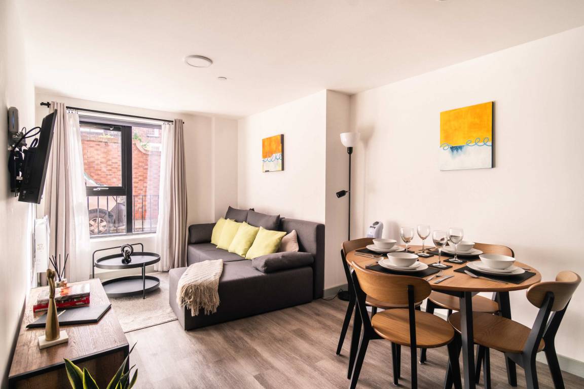 46 M² Apartment ∙ 1 Bedroom ∙ 3 Guests - Liverpool Hope University