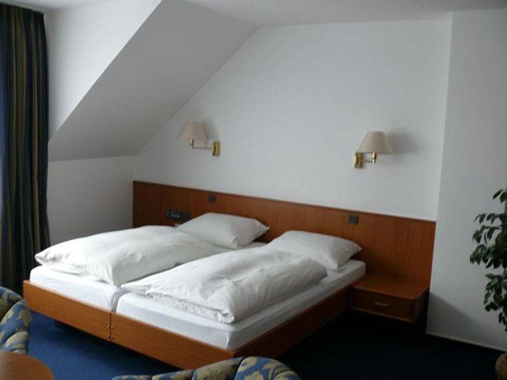 Hotel ∙ 1 Schlafzimmer ∙ 2 Gäste - Emden