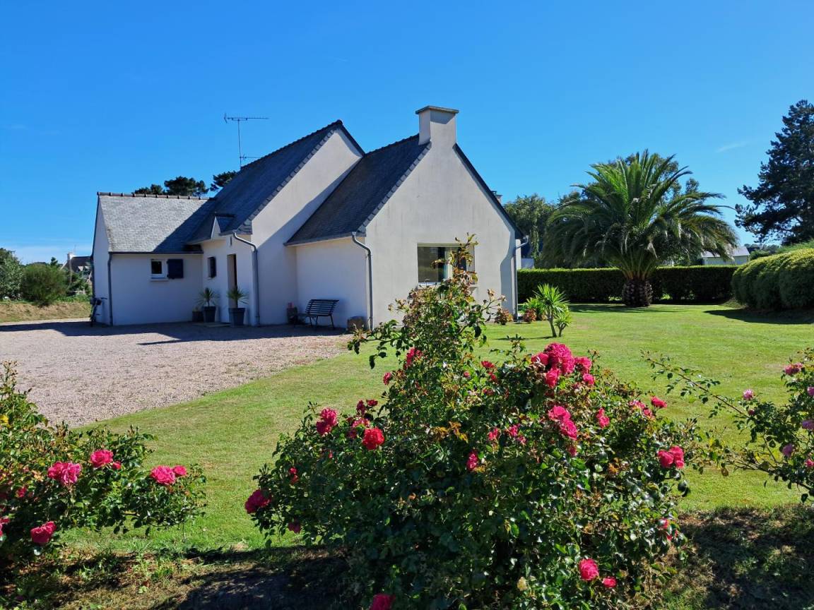 108 M² Gîte ∙ 3 Chambres ∙ 6 Personnes - Trégastel