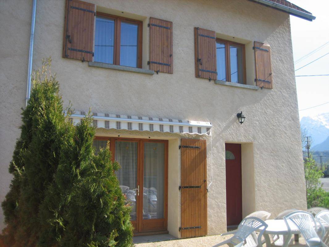 90 M² Gîte ∙ 3 Chambres ∙ 6 Personnes - Hautes-Alpes