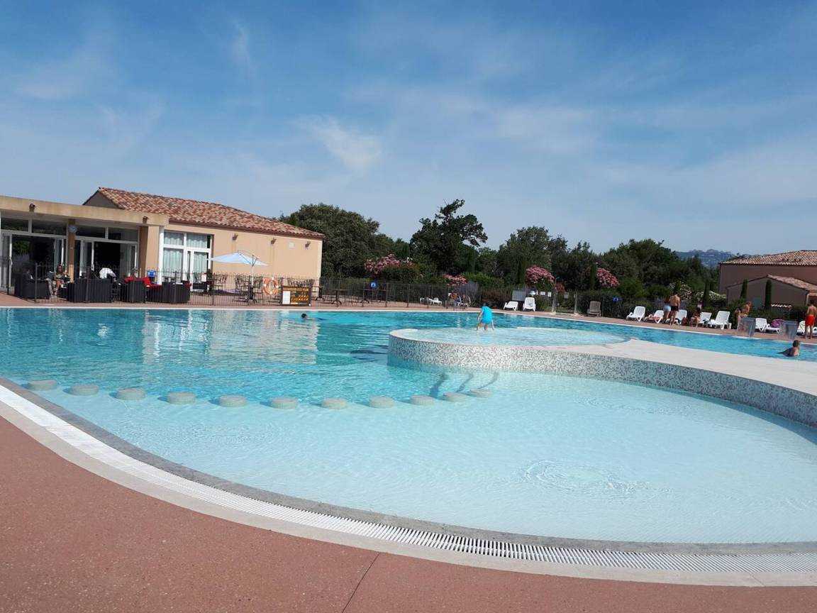 60 M² Maison De Vacances ∙ 2 Chambres ∙ 6 Personnes - Gigondas