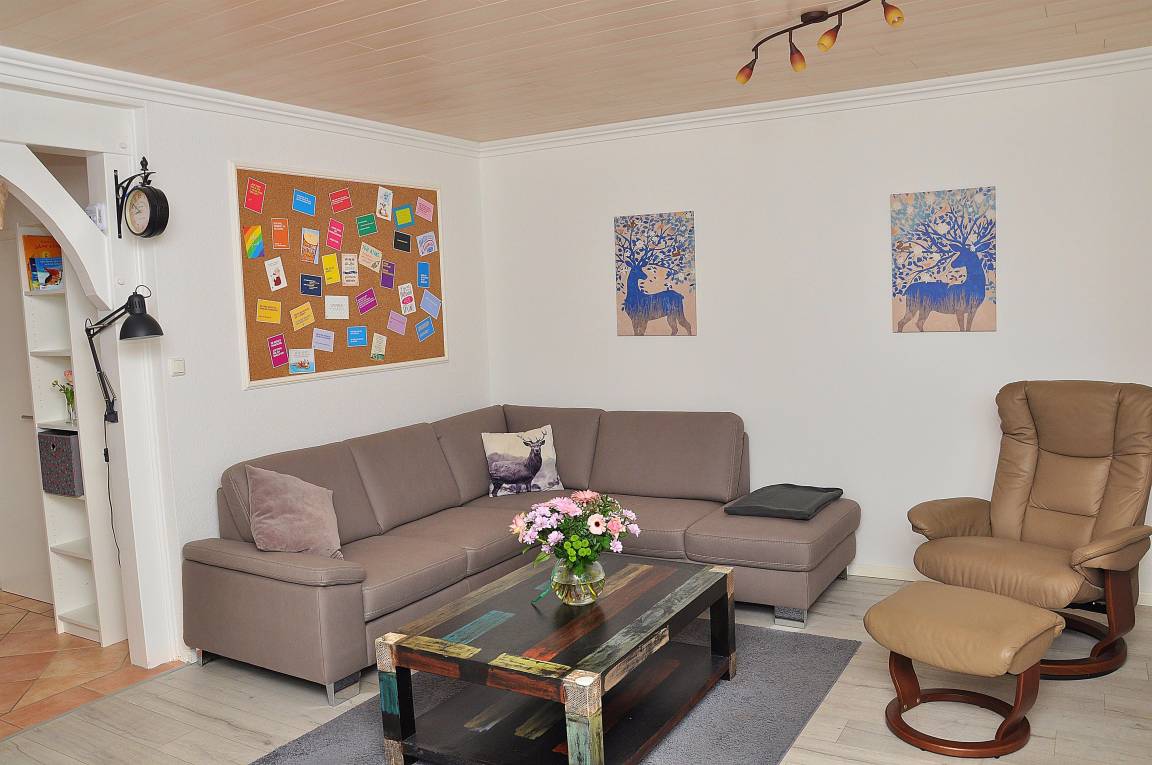 70 M² Ferienwohnung ∙ 1 Schlafzimmer ∙ 3 Gäste - Bad Fallingbostel