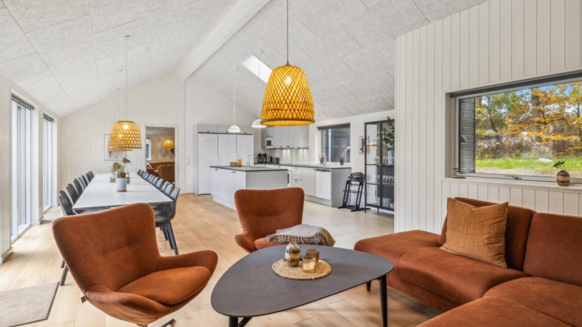 298 M² Ferienhaus ∙ 9 Schlafzimmer ∙ 22 Gäste - Dobbertin