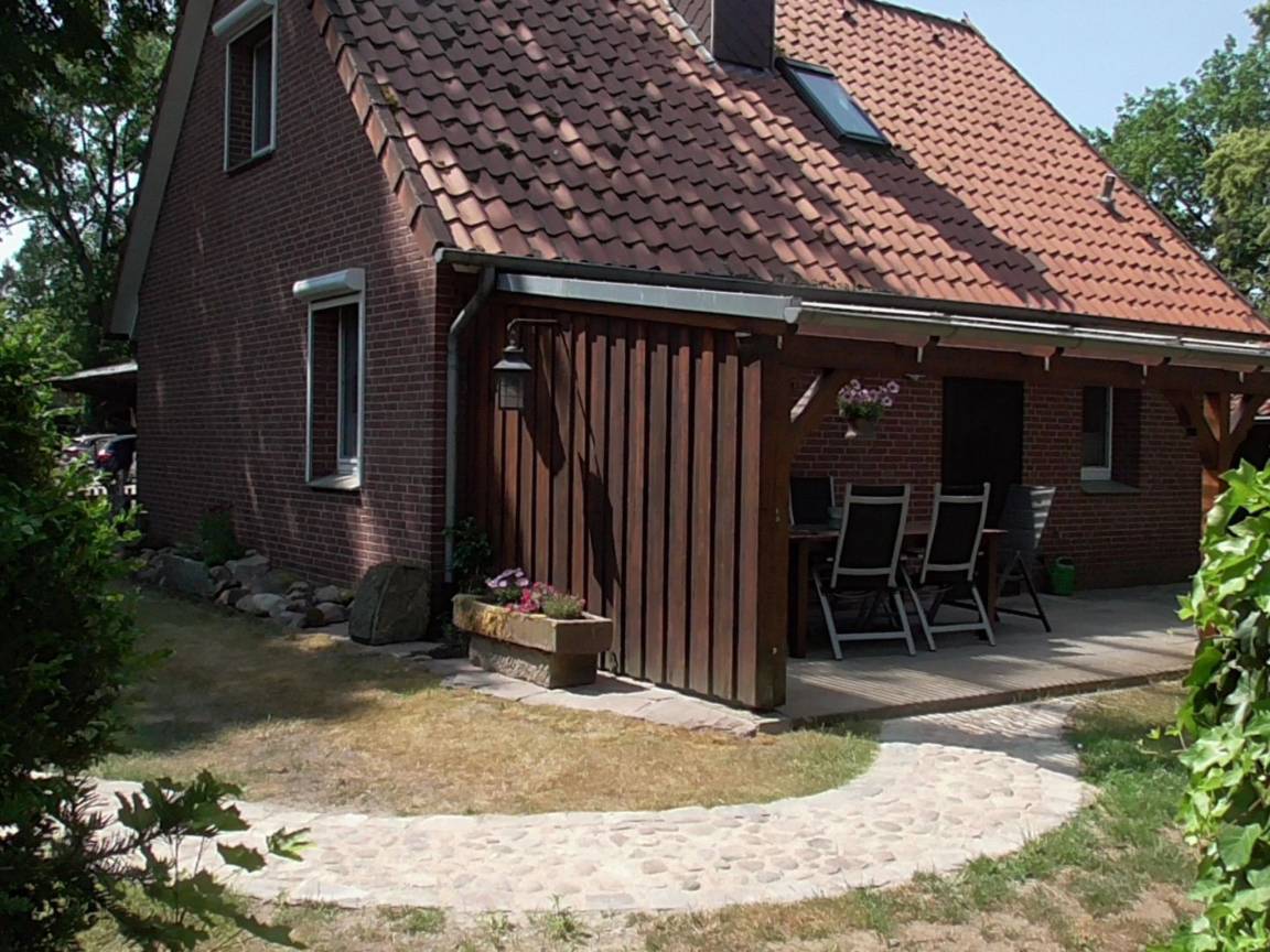 80 M² Ferienhaus ∙ 3 Schlafzimmer ∙ 6 Gäste - Hodenhagen
