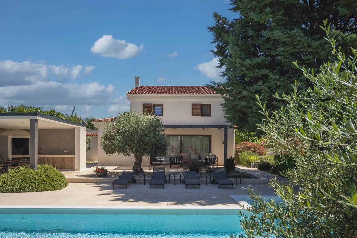 Villa ∙ 3 Bedrooms ∙ 6 Guests - Cres, Croatia