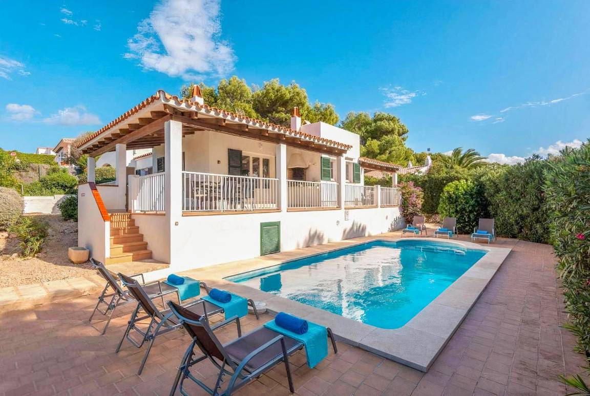 220 M² Villa ∙ 3 Chambres ∙ 6 Personnes - Binibeca