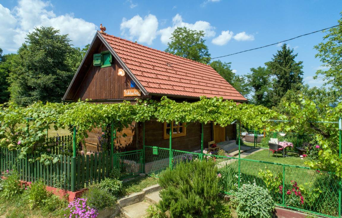 55 M² House ∙ 1 Bedroom ∙ 5 Guests - Zlatar