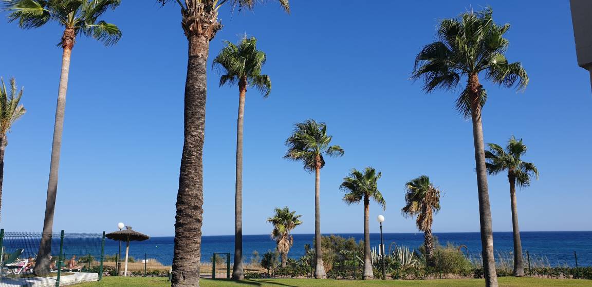 220 M² Apartment ∙ 2 Bedrooms ∙ 5 Guests - Estepona